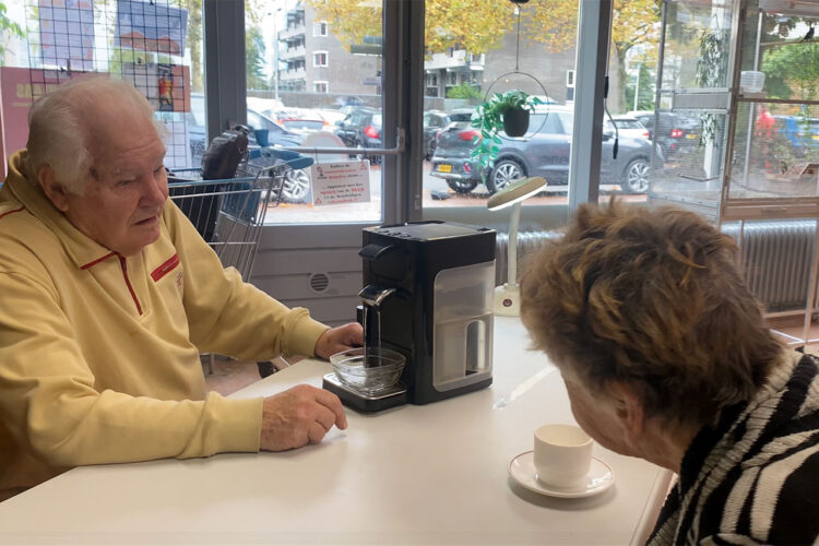 Op bezoek bij het Repair Café in De Koepel Kerkelanden - Hilversum100